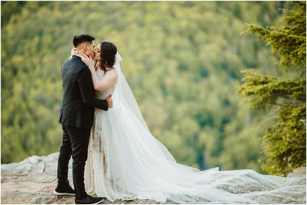 Haley + Alex Wiseman’s View Elopement | Showit Blog